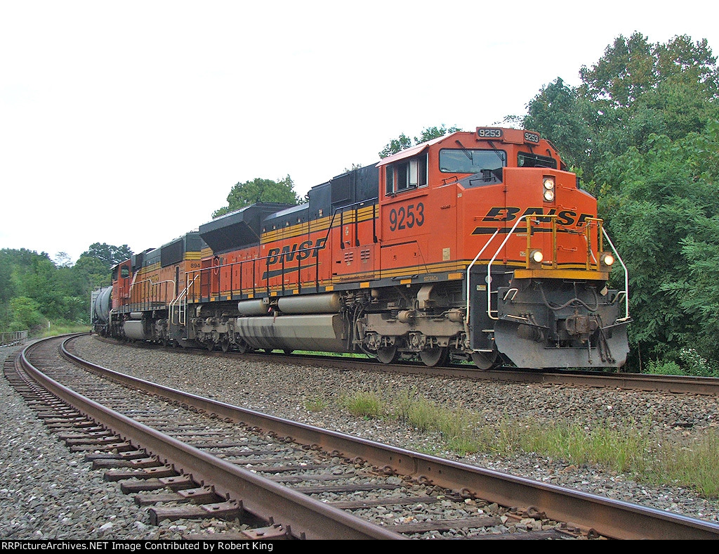 BNSF 9253 38G